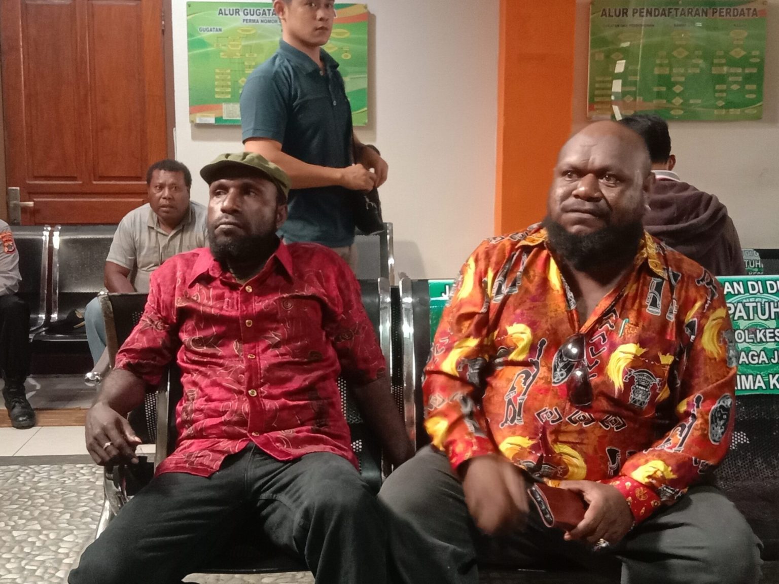 Viktor Yeimo complains about his detention room at Abepura Prison ...